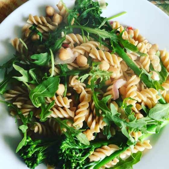 Chilli chickpea pasta | Tajinny.com