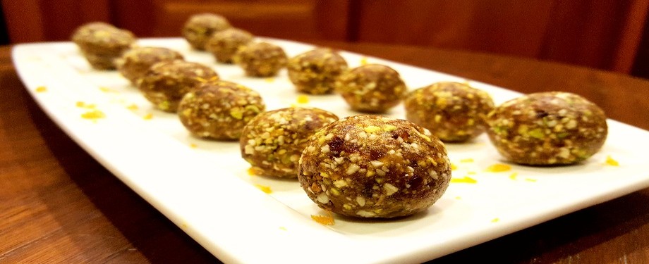 PISTACHIO CARDAMOM ORANGE BALLS | Tajinny.com